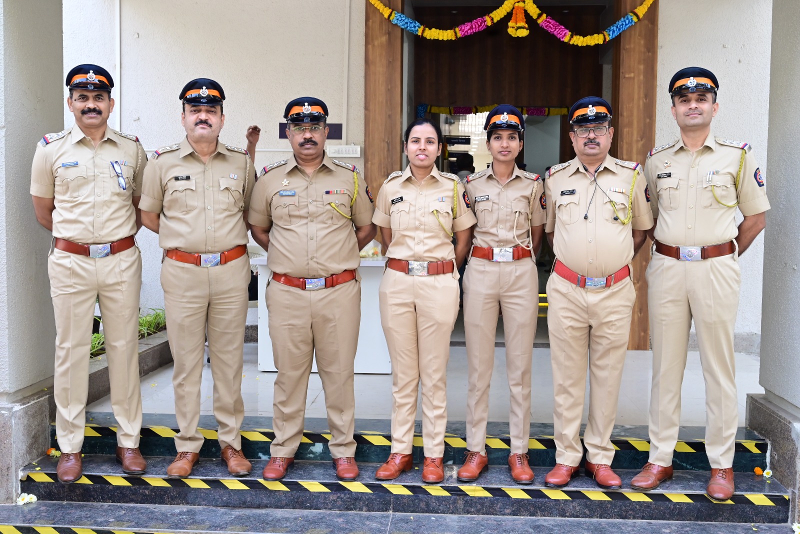 मुख पृष्ठ | बृहन्मुंबई पोलीस